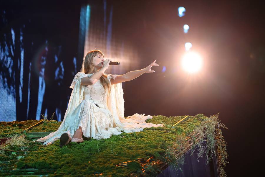 Todas las revelaciones del nuevo libro ‘Taylor Swift: The Eras Tour ...