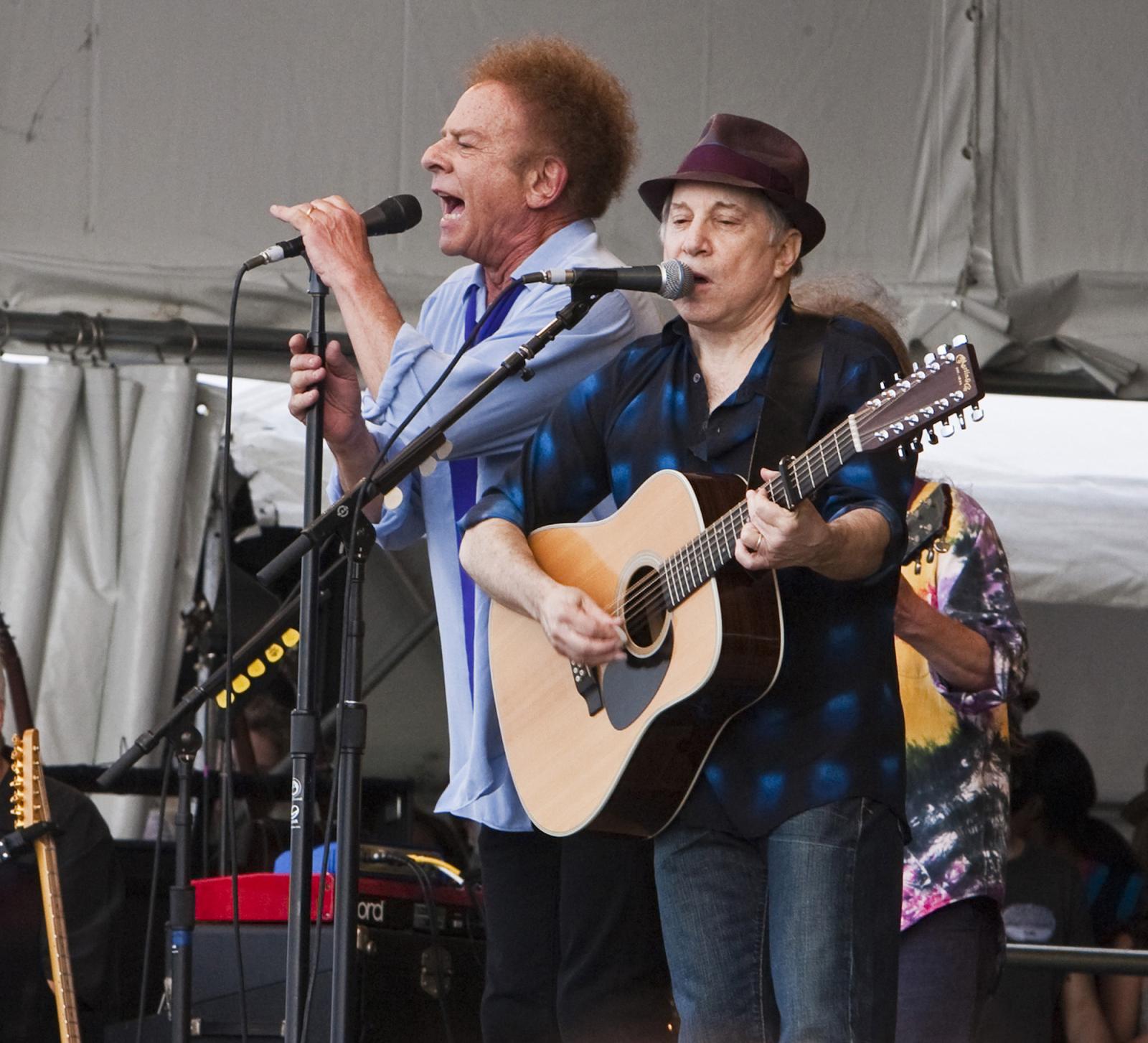 Art Garfunkel Reunited With Paul Simon 'For the 1st Time in Years' | Us ...