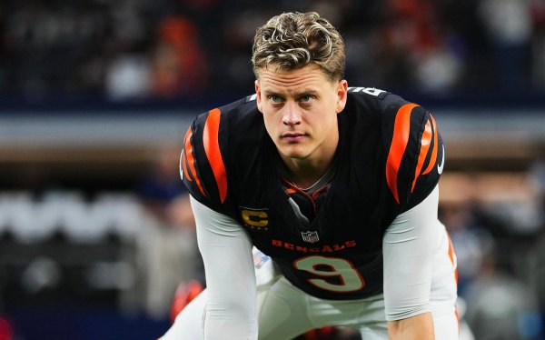 Did a Break-in at Joe Burrow's House Confirm His Model Girlfriend? | Us ...