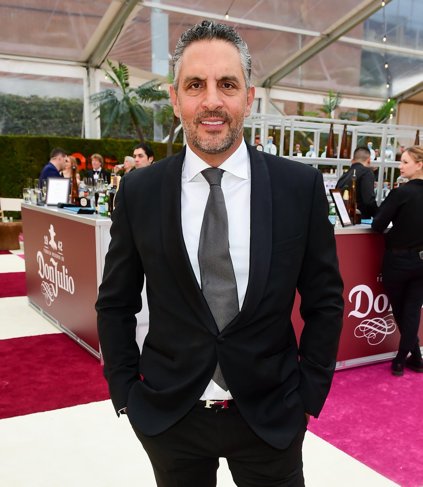 Mauricio Umansky Is ‘Not Serious' With Model Klaudia K After PDA Pics ...