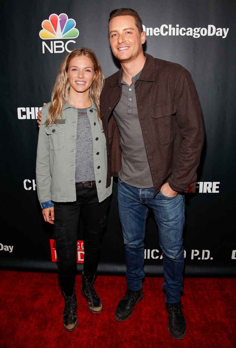 Chicago P.D.'s Jesse Lee Soffer, Tracy Spiridakos' Relationship ...