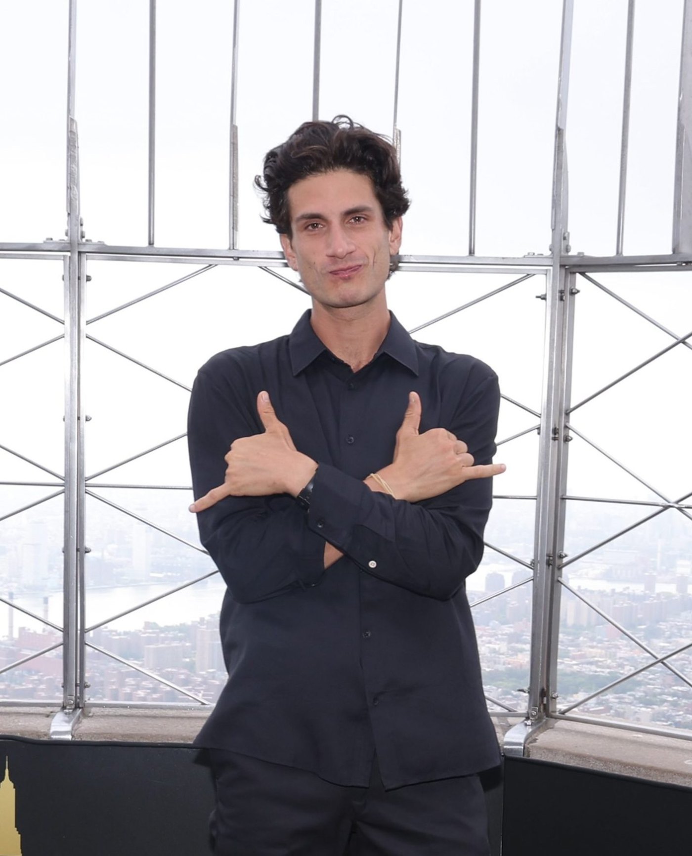Ranking the Internet’s Best Boyfriends of 2024: Jonathan Bailey, More ...