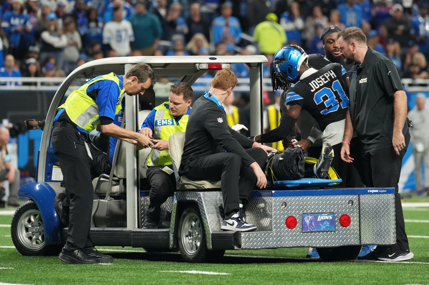 Detroit Lions' Khalil Dorsey Suffers Gnarly Injury, Taken to Hospital ...