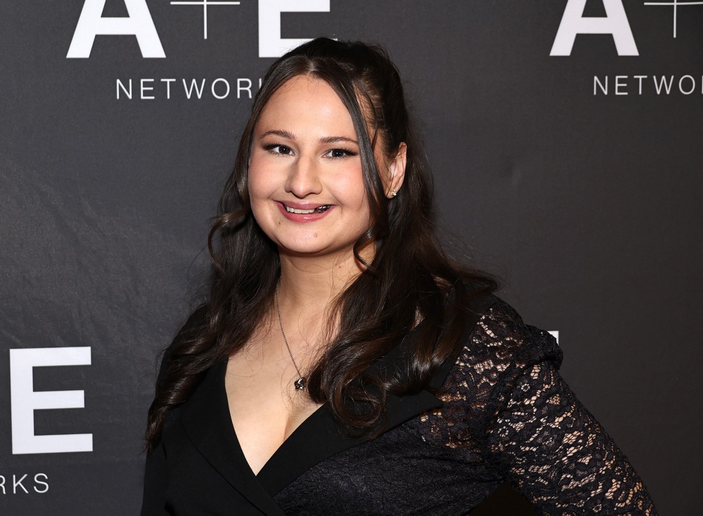 Gypsy Rose Blanchard Recalls Life With Mom Dee Dee in New Book | Us Weekly