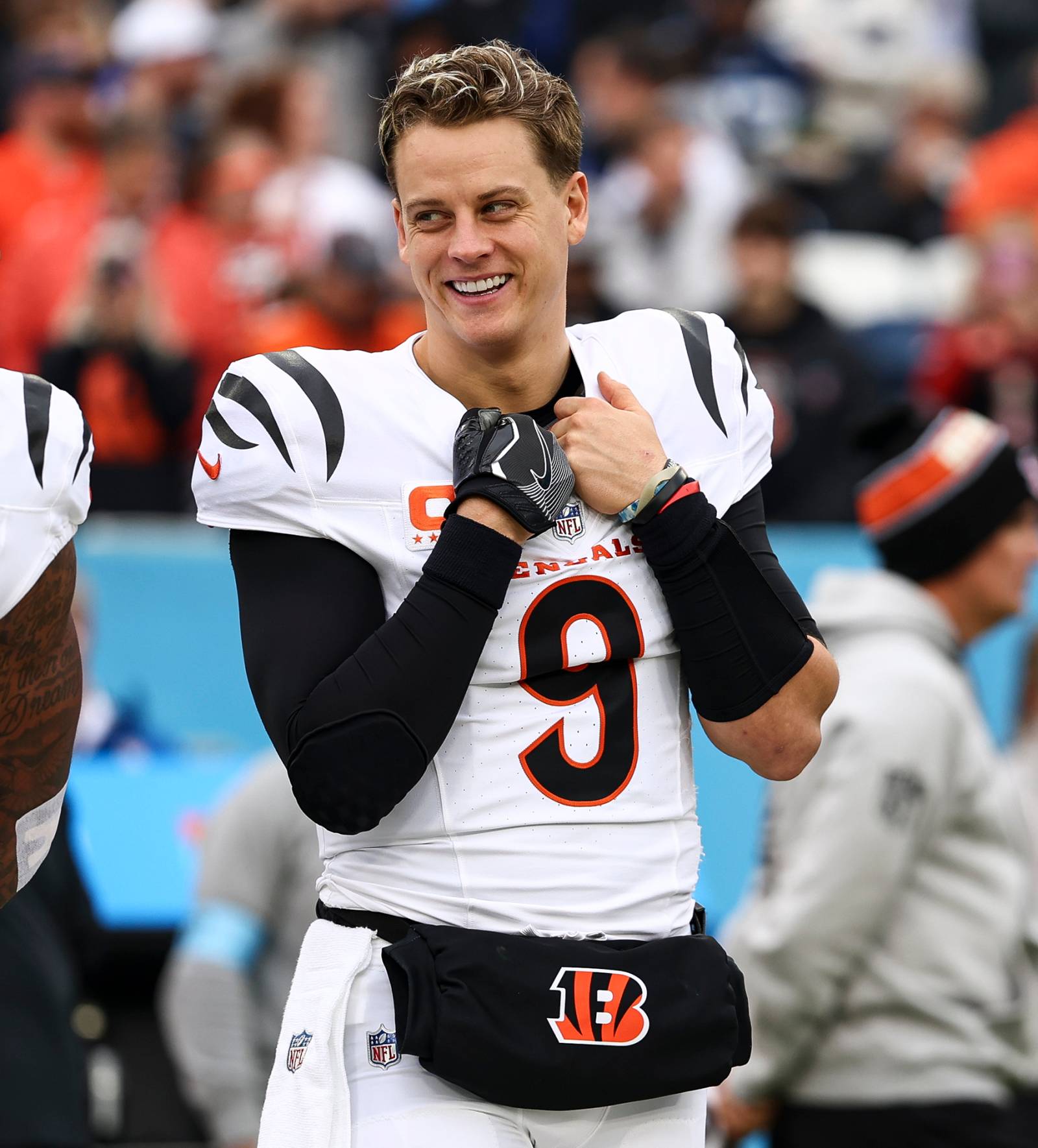 Joe Burrow Gifted Offensive Linemen Authentic Japanese Katana Swords ...