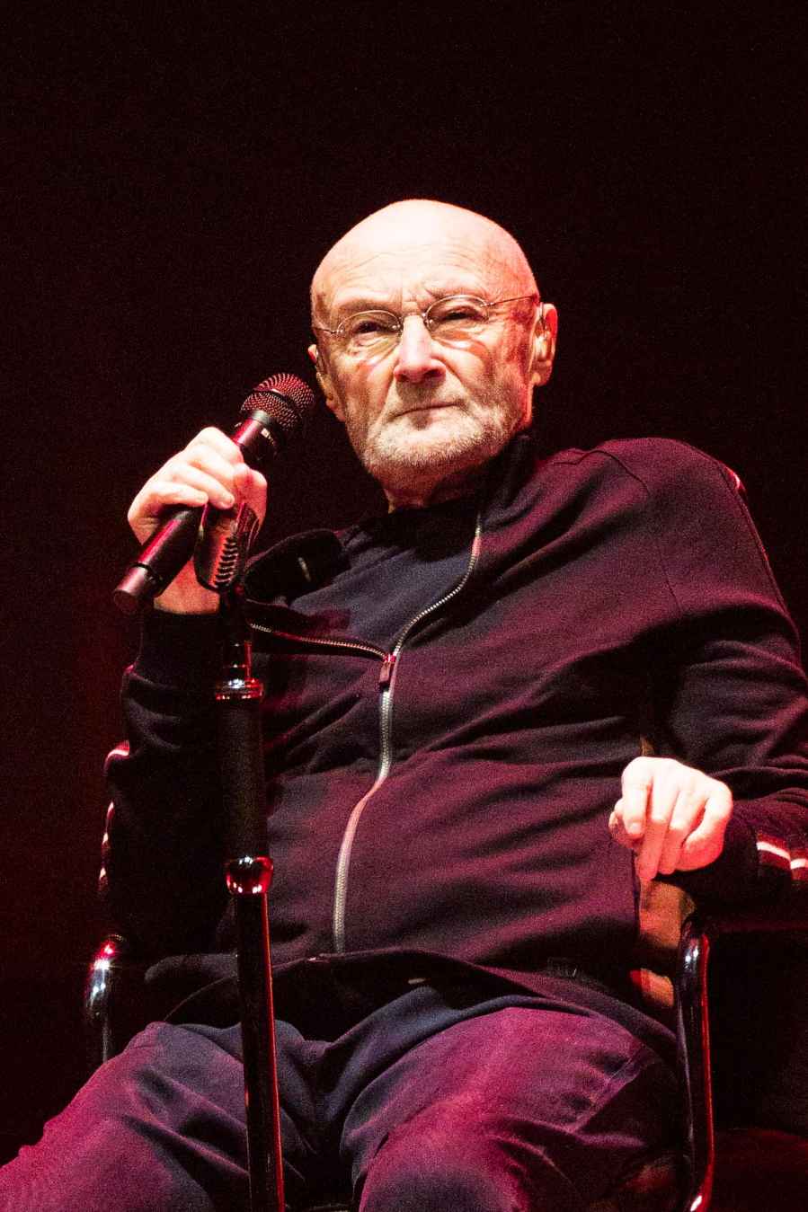 Phil Collins Explains Why He Can't Play the Drums With Health Issues ...