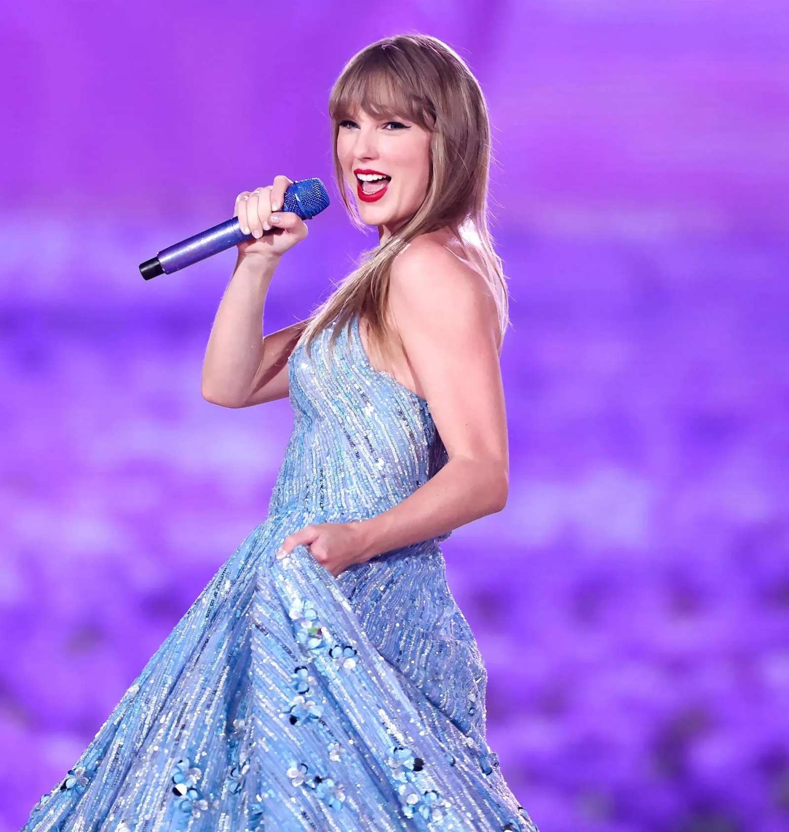 Taylor Swift Gave Out $197 Million in Bonuses to Eras Tour Staff | Us ...