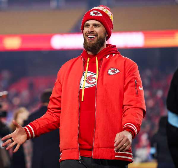 Travis Kelce Shouts Out ‘My Guy’ Harrison Butker for Christmas Help ...