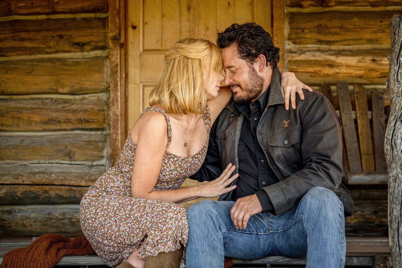 Yellowstone Photographer Talks Cole Hauser, Kelly Reilly’s Bond | Us Weekly