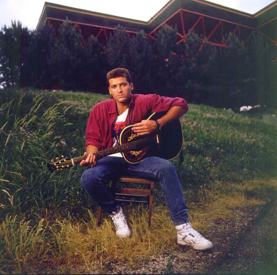 Billy Ray Cyrus' Ups and Downs Over the Years: Family Fallout, Divorces ...