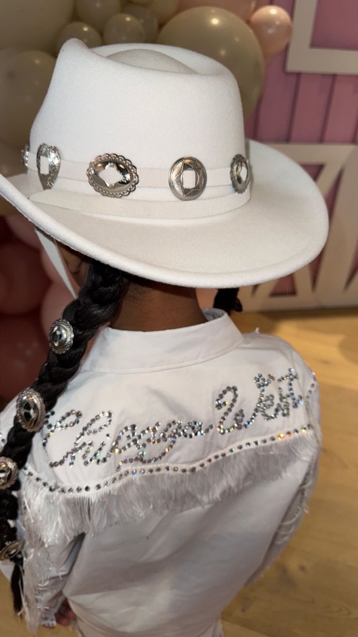 Inside Kim Kardashian’s Cowboy-Themed 7th Birthday Party for Chicago ...