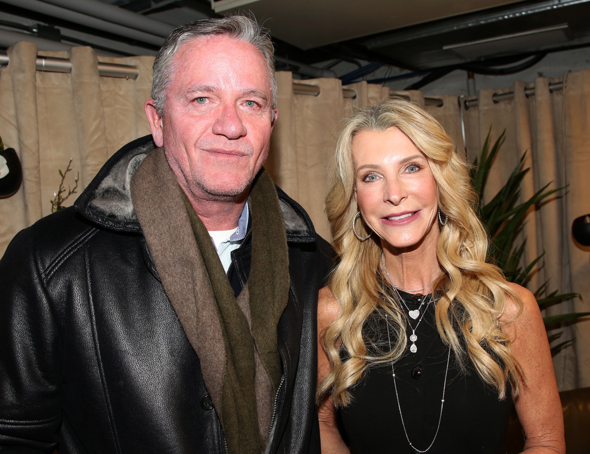 Golden Bachelorette Joan Vassos, Chock Chapple React to DC Plane Crash ...