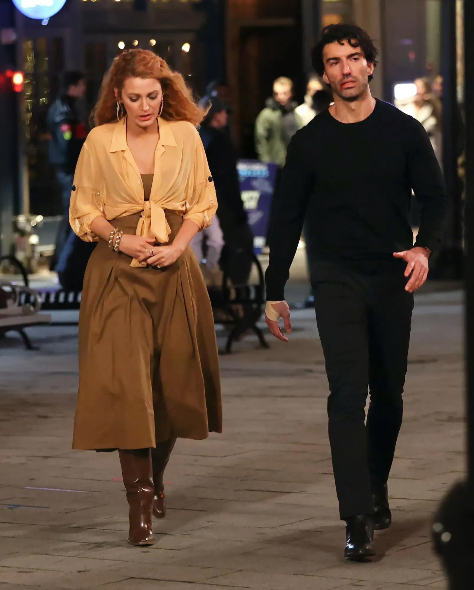 Justin Baldoni Accuses Blake Lively of Not Reading It Ends With Us Book ...