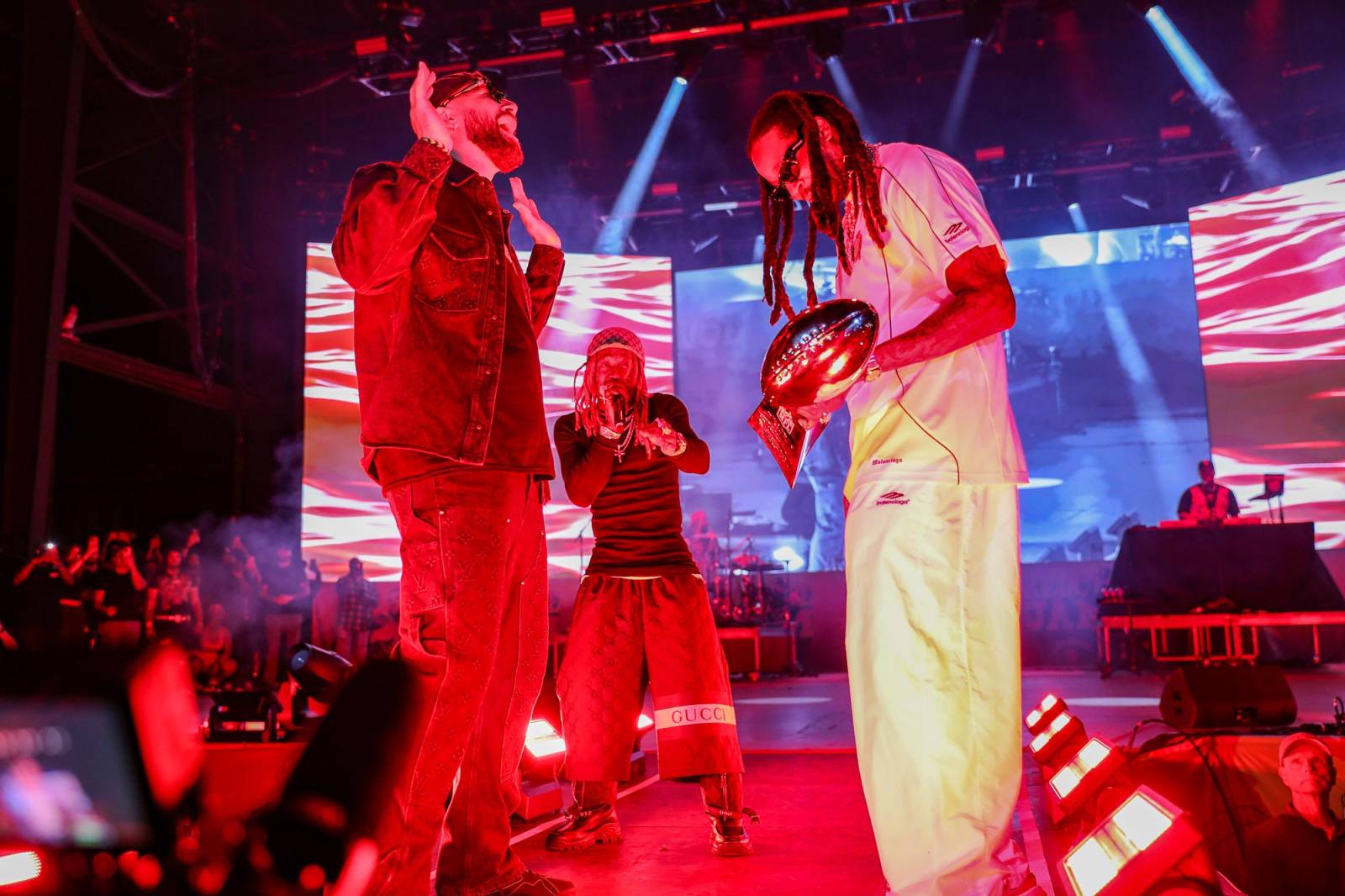 Travis Kelce Responds to Lil Wayne Saying the Chiefs Are Cheaters | Us ...