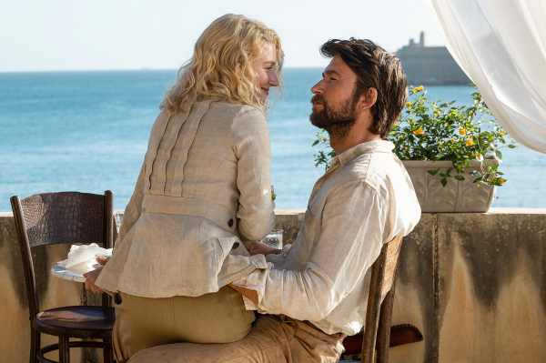 1923's Julia Schlaepfer Dishes on Chemistry With Brandon Sklenar | Us ...