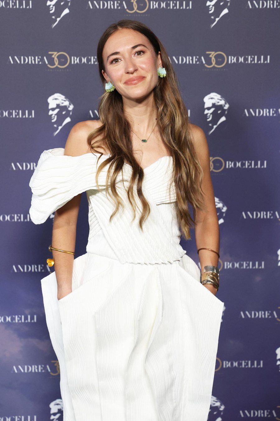 Lauren Daigle: Meet 2025 Super Bowl America the Beautiful Singer | Us ...