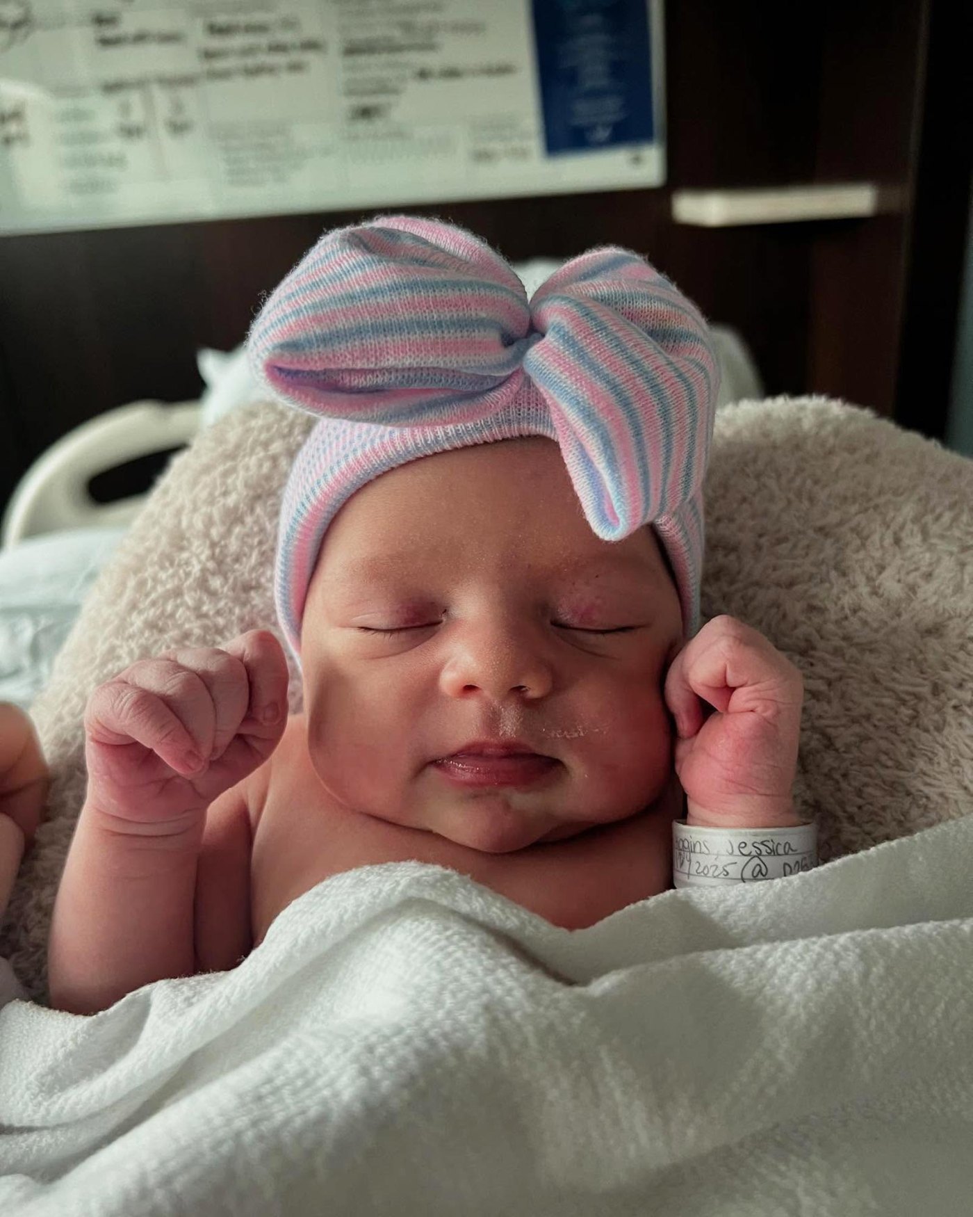 Ben Higgins and Wife Jessica Clarke Welcome 1st Baby | Us Weekly