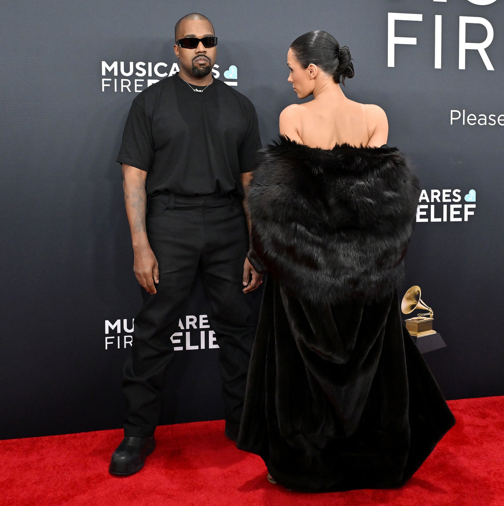 Don Lemon Jokes He's 'Doing the Kanye's Wife' on Fashion Show Runway ...