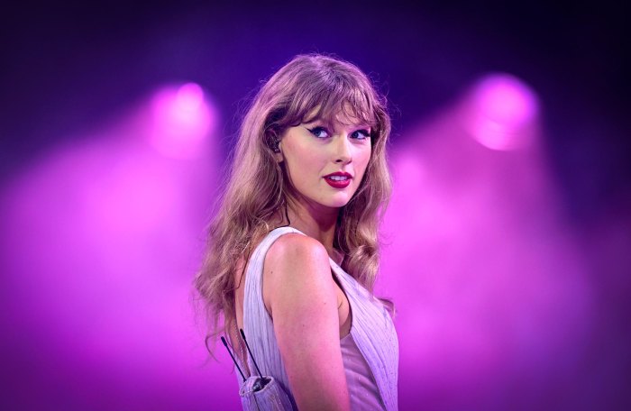 Eagles Star Makes Vulgar Dig at Taylor Swift Fans at Super Bowl Parade ...