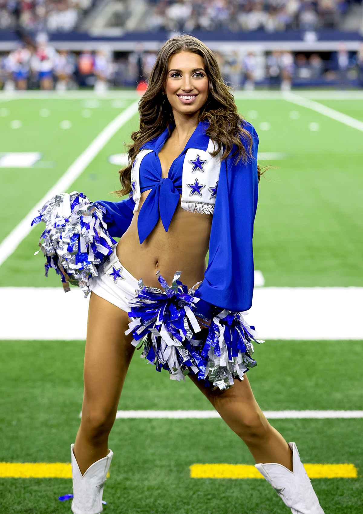 A Dallas Cowboys Cheerleader Shares Her Game Day Beauty Secrets | Us Weekly