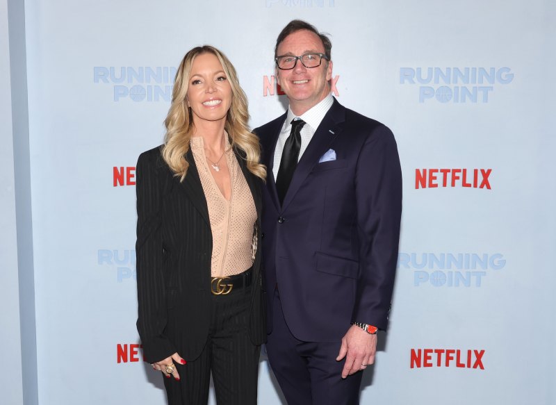 Lakers Owner Jeanie Buss and Husband Jay Mohr Live on Different Floors ...