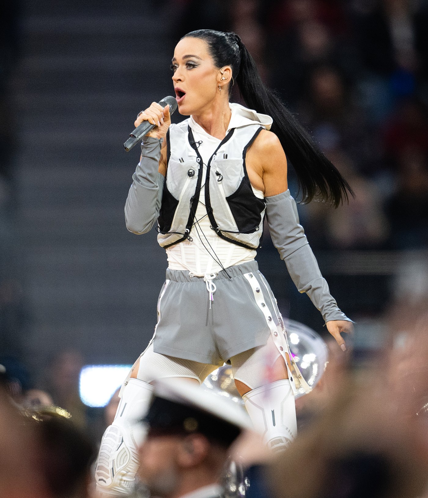 Prince Harry, Meghan Markle Team Up With Celebrities for Invictus Games ...