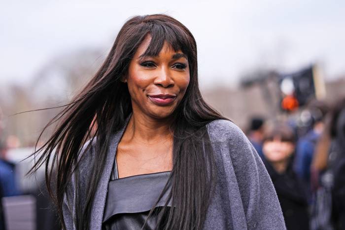Venus Williams Gushes Over 'Lil Sis' Serena at 2025 Super Bowl Halftime ...