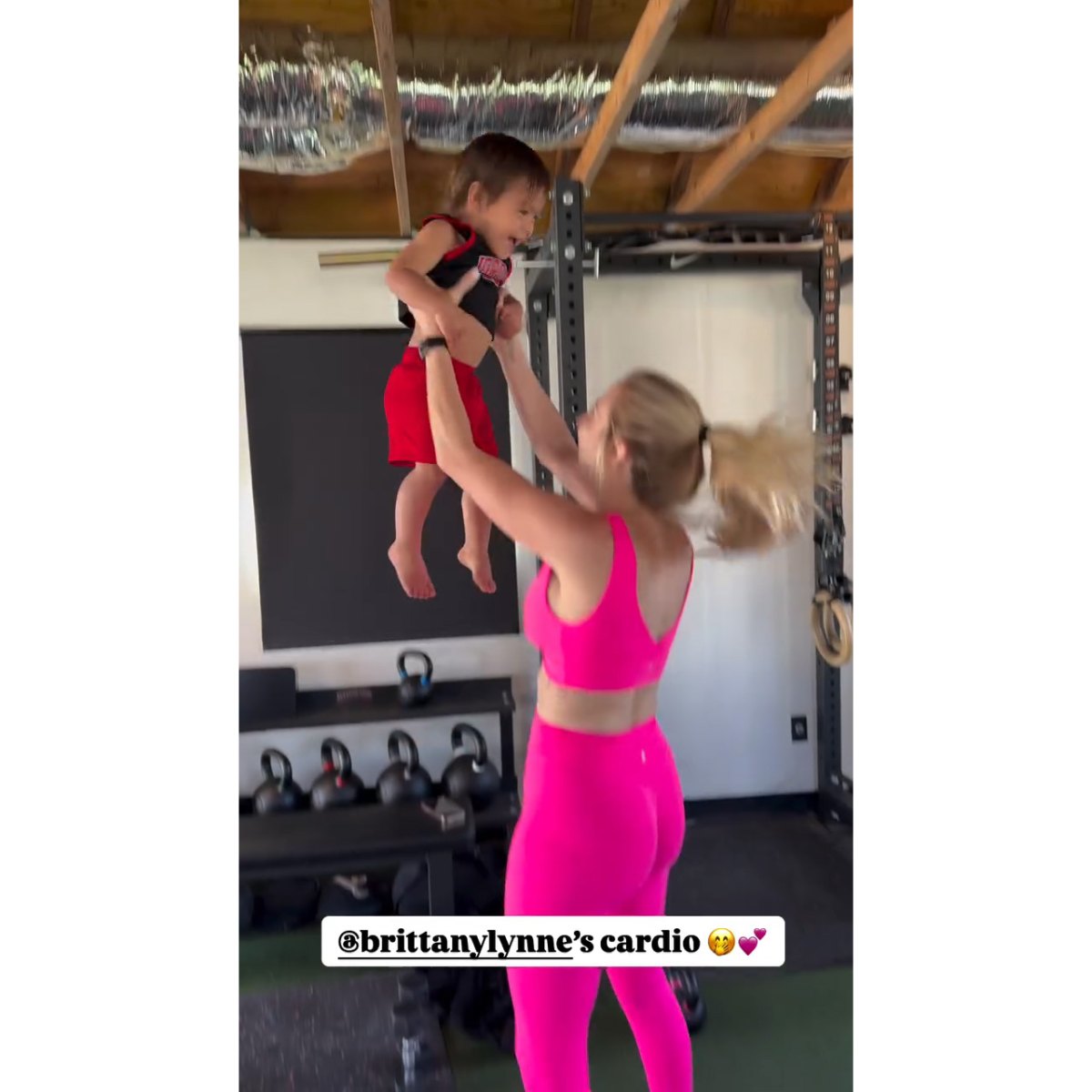 Brittany Mahomes’ Postpartum Barbiecore Workout Style Is Goals | Us Weekly