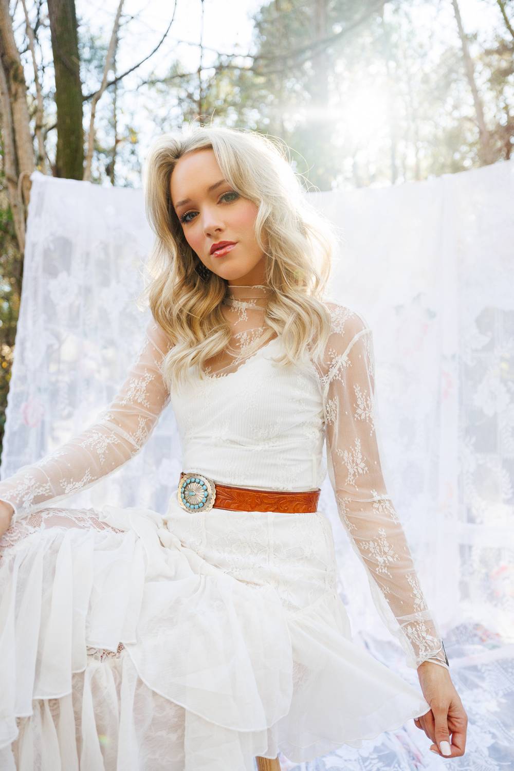 Emily Ann Roberts Shares What Voice Coach Blake Shelton Has Taught Her ...