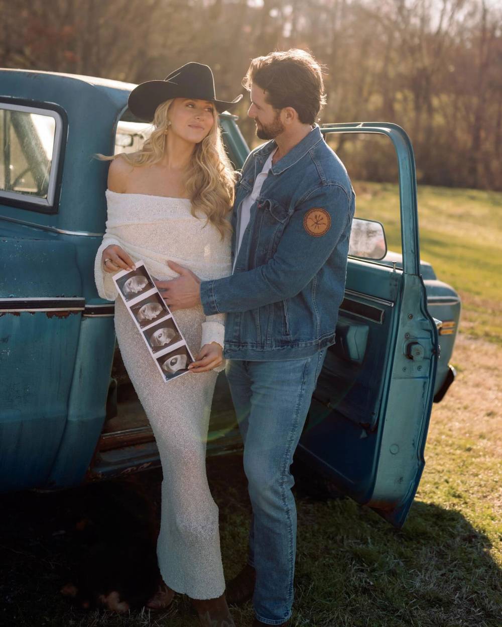 Bachelorette’s Jed Wyatt Expecting 1st Baby With Wife Ellen Decker | Us ...