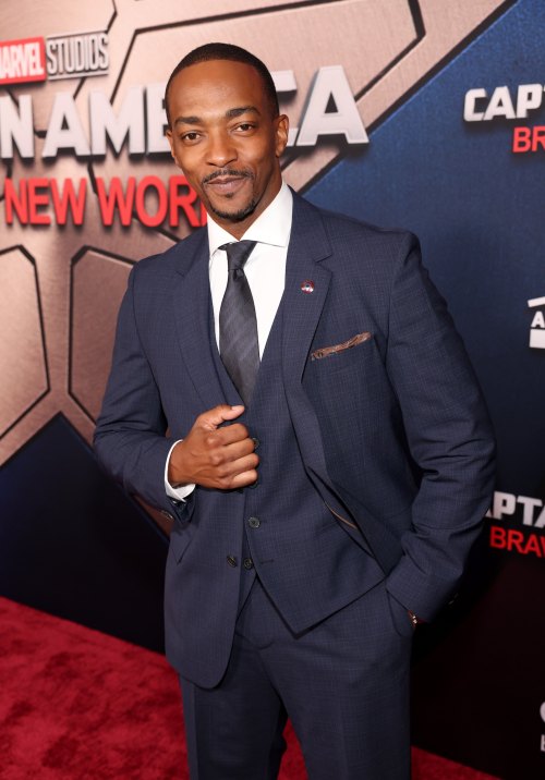 Anthony Mackie Says Eminem Pulled From His Life for 8 Mile Rap Battle ...