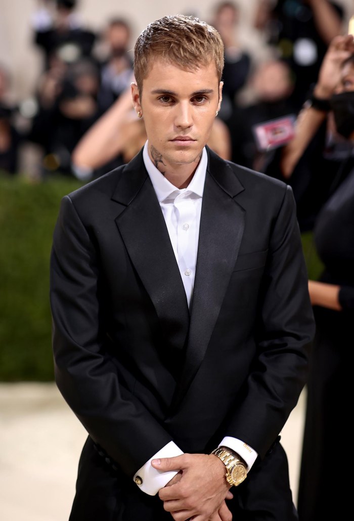 Justin Bieber Says He’s ‘Felt Unworthy’ in Personal Message to Fans ...