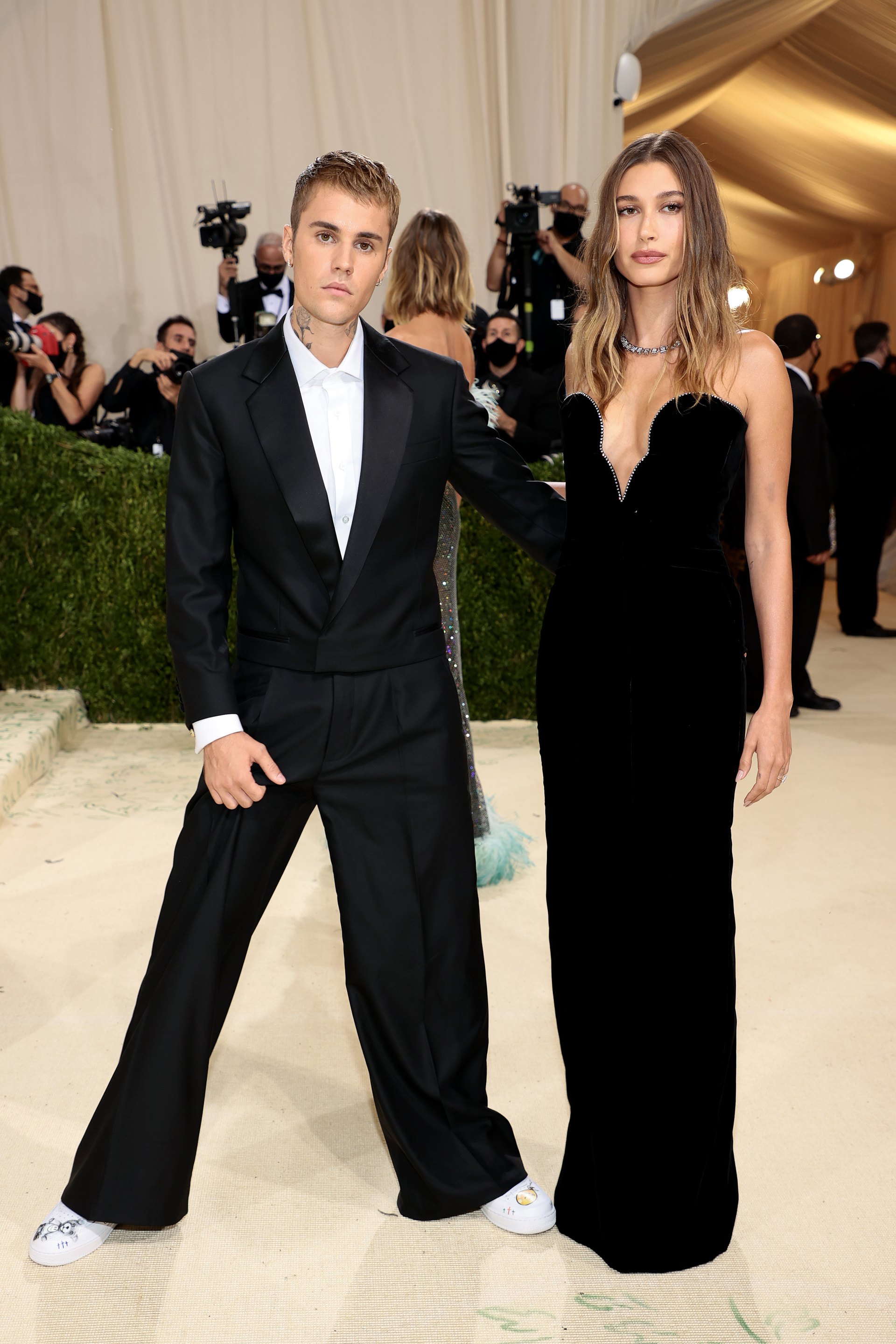 Justin and Hailey Bieber Exchange Banter Amid Social Media Drama | Us ...