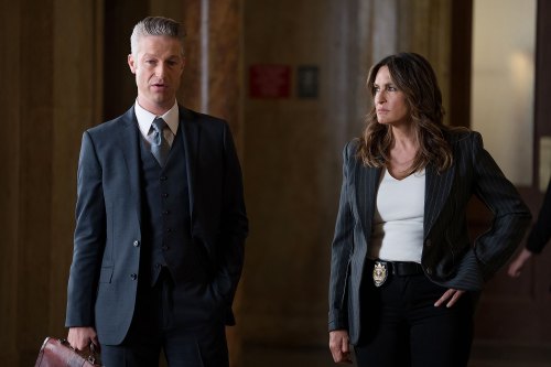 SVU Sneak Peek: Benson, Carisi Team Up for Complicated Interrogation ...