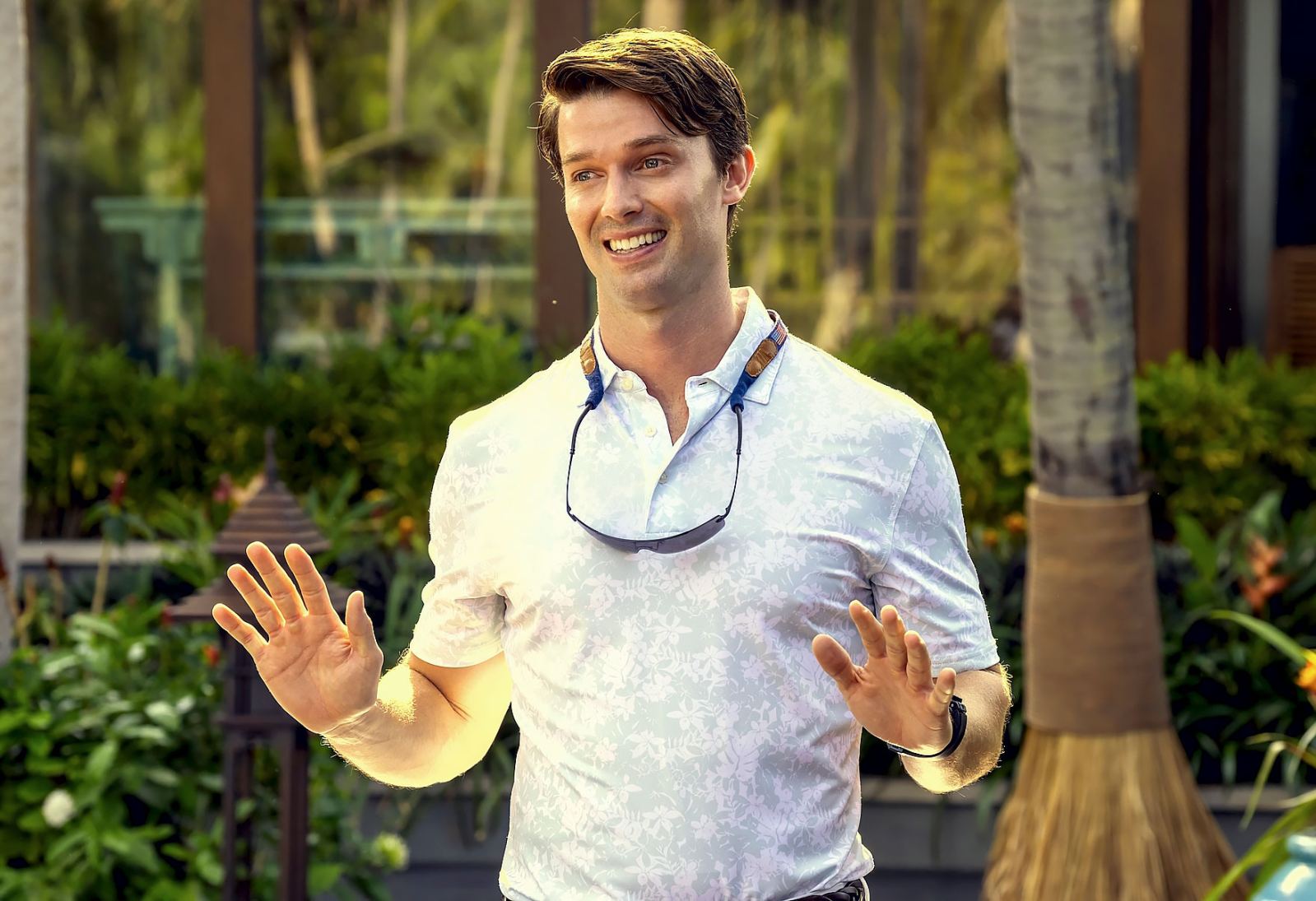 Patrick Schwarzenegger Won't Watch White Lotus Ending With His Parents ...