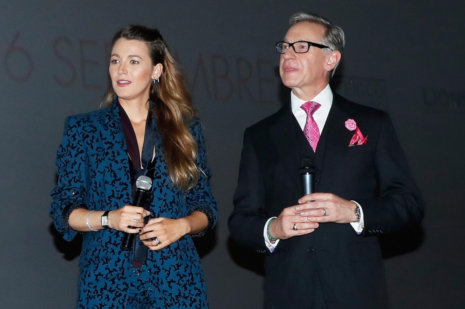 A Simple Favor Director Praises Blake Lively's ‘Weird’ Wardrobe Ideas ...
