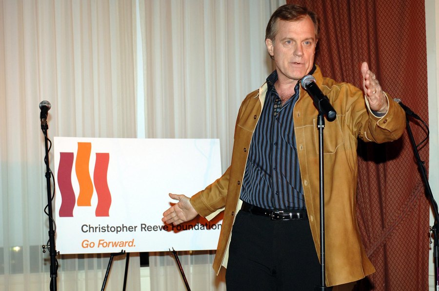 Where Is 7th Heaven's Stephen Collins After Child Sexual Abuse Scandal ...