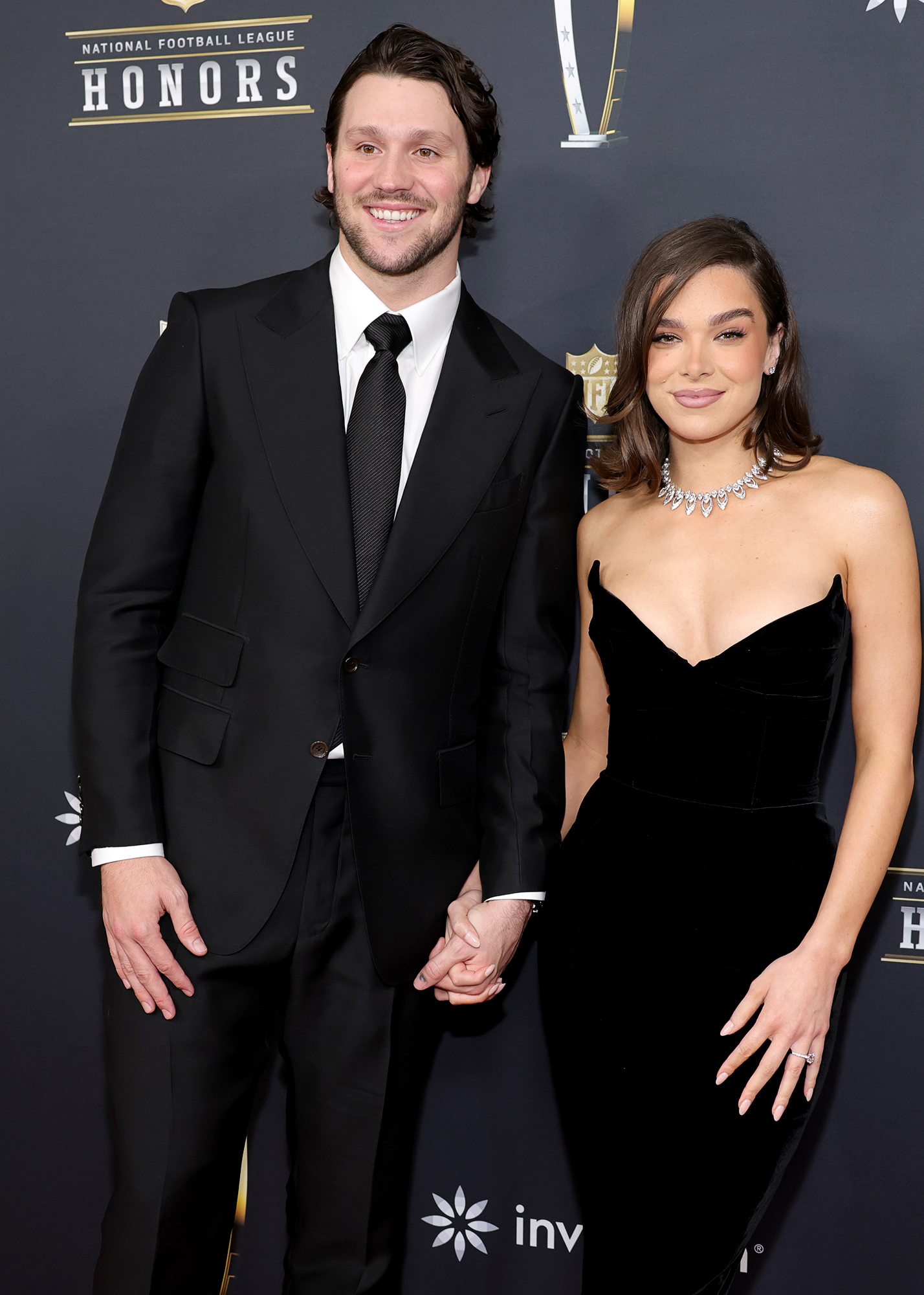 Josh Allen Brushes Off Question About Getting Hailee a 'Bigger Ring ...