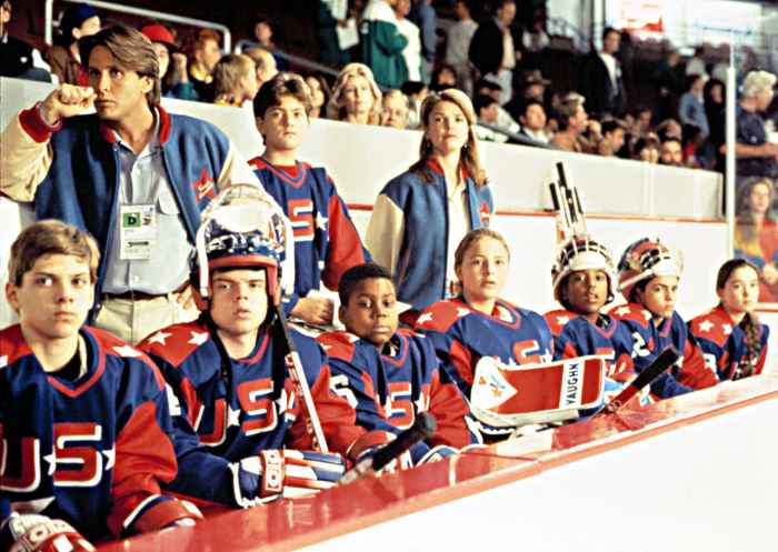 Joshua Jackson Recalls Lesson From Emilio Estevez on Mighty Ducks Set ...