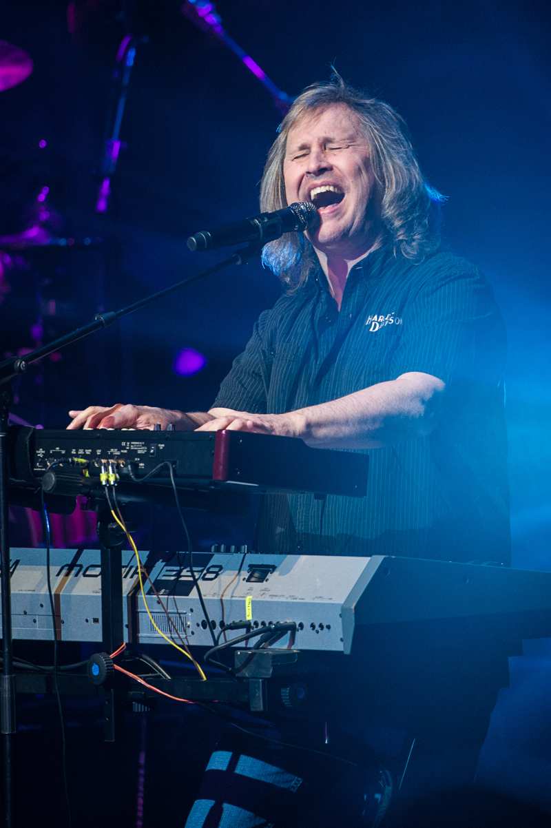 Kansas Singer Ronnie Platt, 64 Offers Update After Cancer Diagnosis ...