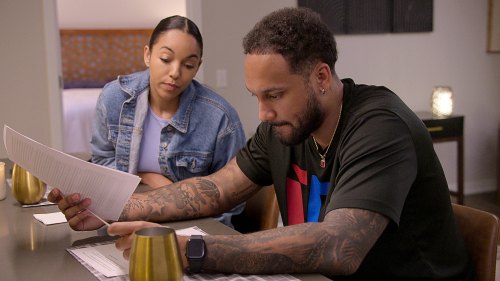 Love Is Blind Reunion Trailer: Virginia 'Saw a Note' From Devin's Ex ...