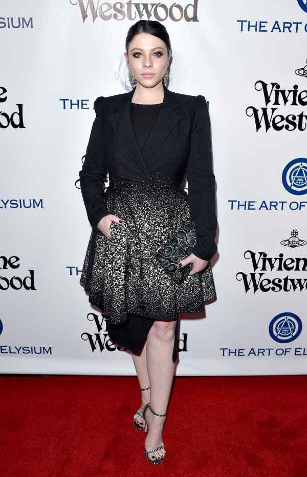 Mara Wilson Recalls Michelle Tractenberg Being Bullied as a Teen | Us ...