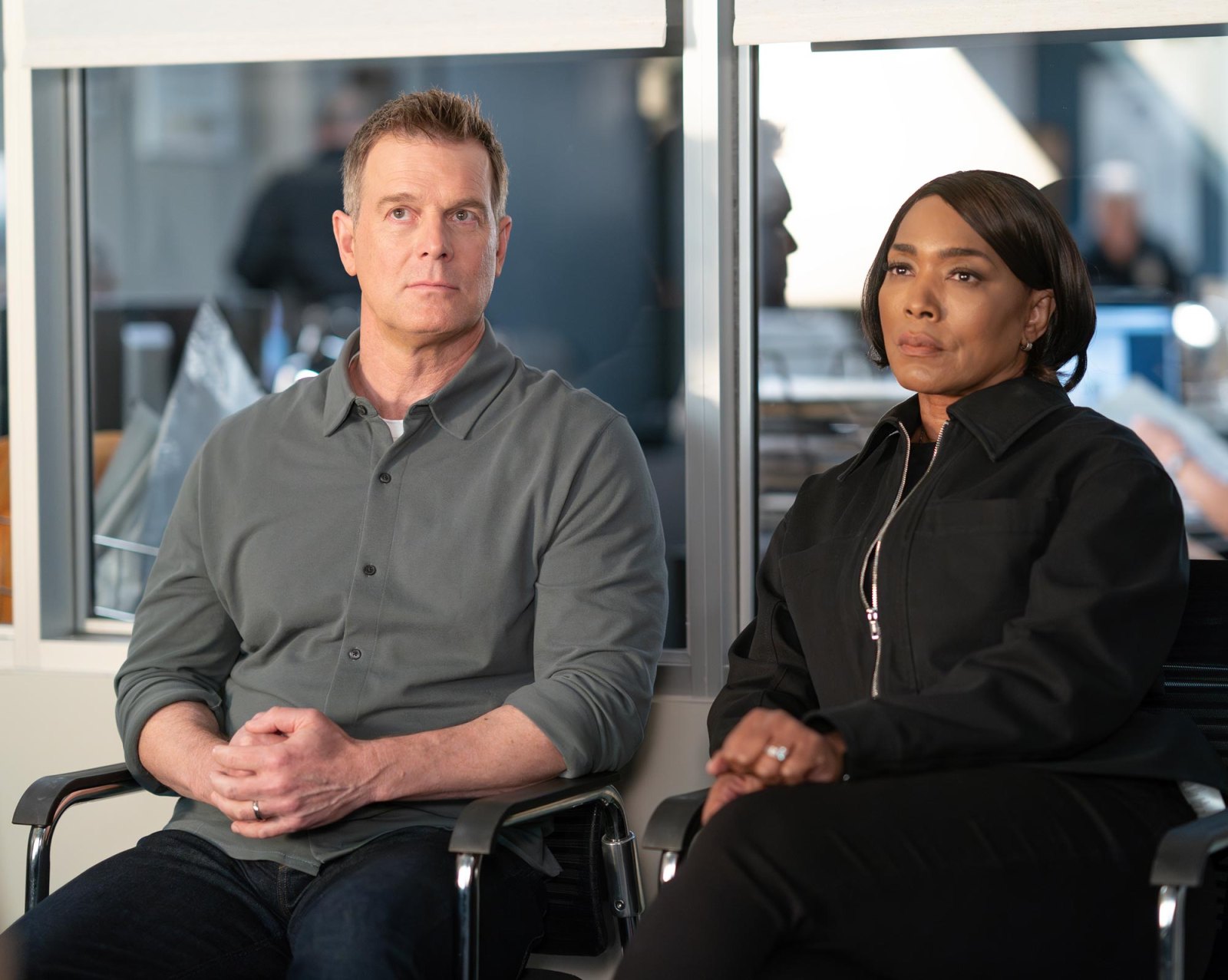 Angela Bassett on Peter Krause: 9-1-1 Costars' Best Moments | Us Weekly