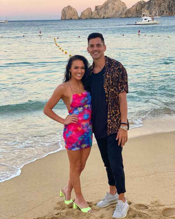 Bachelor in Paradise's Alexis Waters Married Tyler Fernandez in Vegas ...