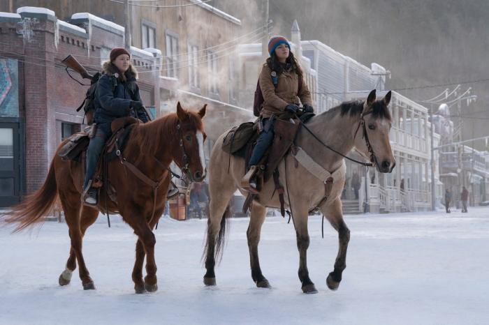 The Last Of Us Movie That Never Was Leads To Hbo Season 2 Story Us Weekly