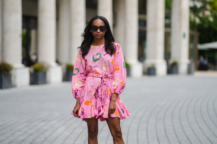 17 Colorful Tummy-Control Dresses That Work Magic on the Midsection ...