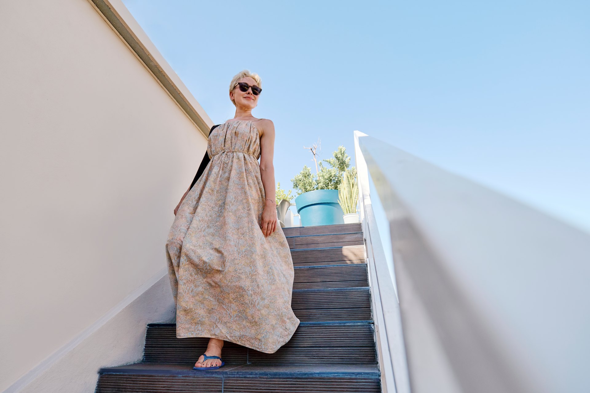 19 Loose Amazon Dresses That Hide Hip Dips — Starting at $16 | Us Weekly
