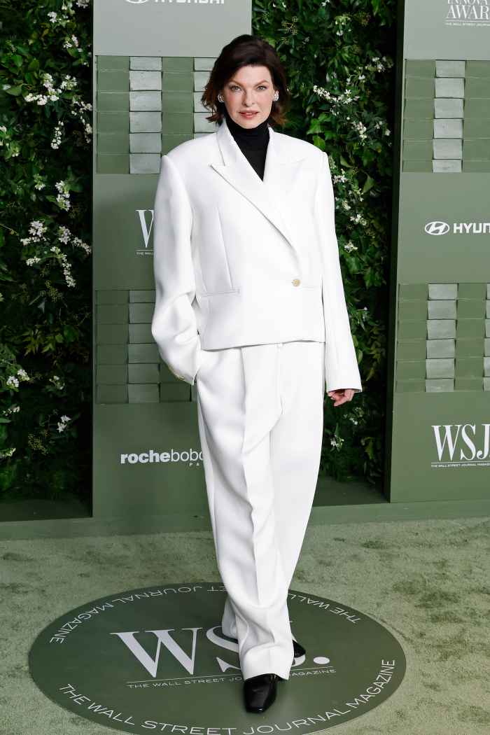 Linda Evangelista Reflects on Cosmetic Surgery, Botox and Aging | Us Weekly