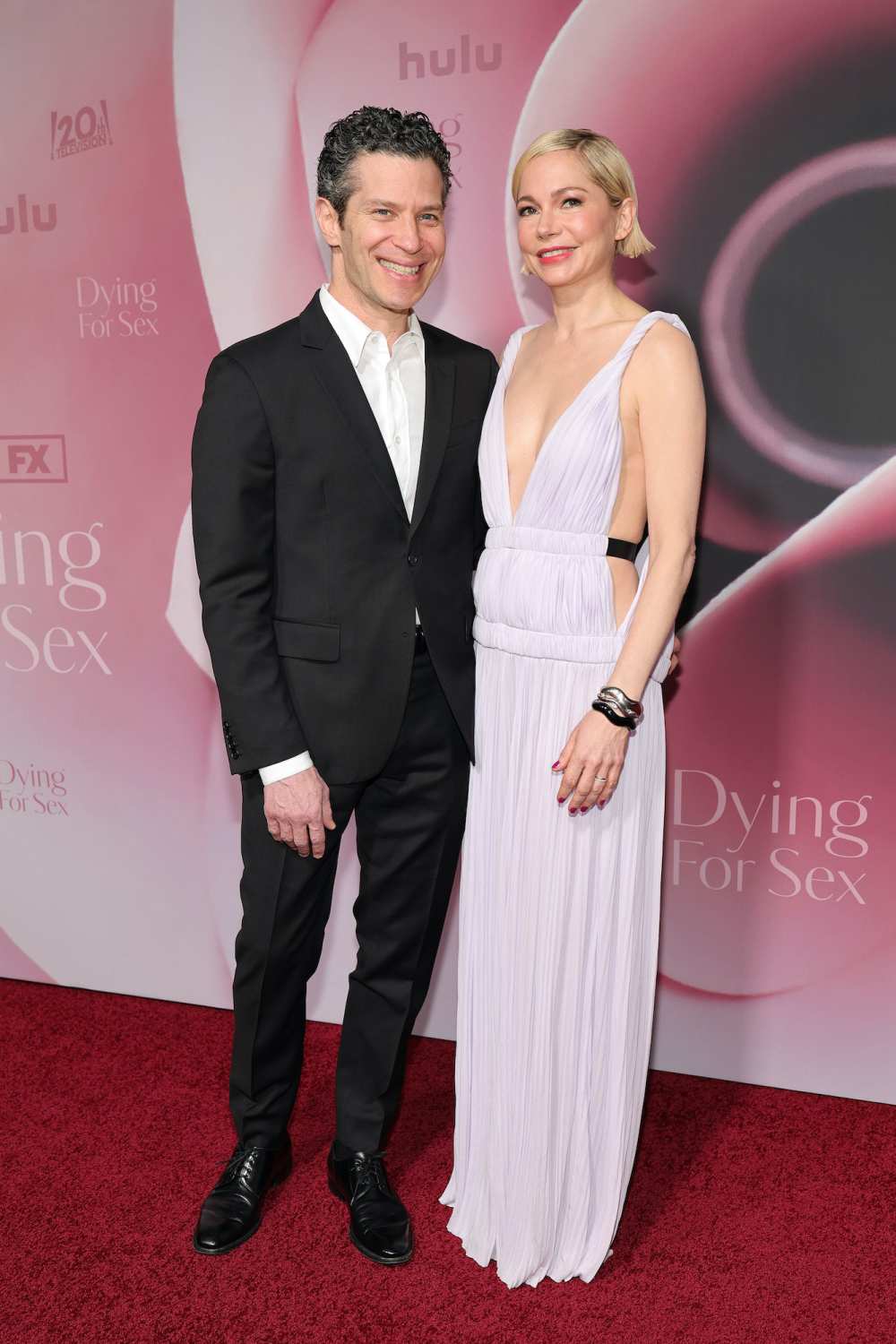 Michelle Williams Brings Thomas Kail to Her 'Dying for Sex' Premiere ...