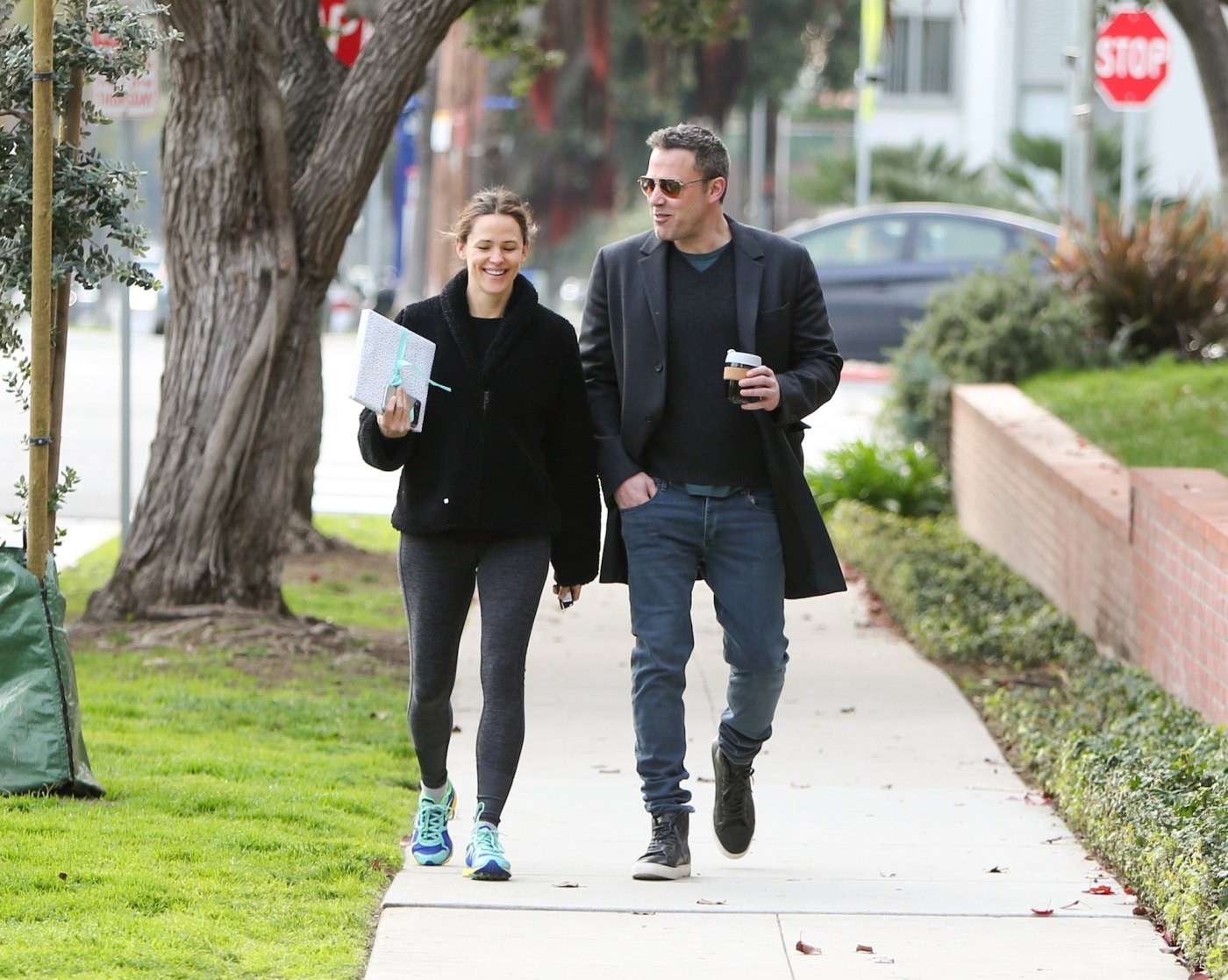 How Ben Affleck Feels About J. Lo, Jennifer Garner and Dating (Excl ...